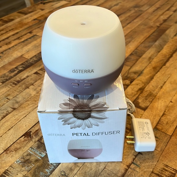 Doterra | Bath & Body | Doterra Petal Essential Oil Diffuser | Poshmark